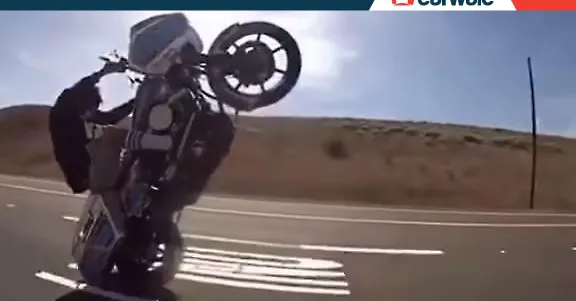 Making a huge motorcycle point upwards - CarWale