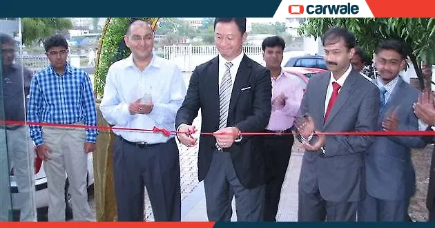 Mitsubishi inaugurates its second dealership in Pune - CarWale