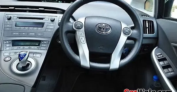Toyota Prius [2009-2016] Steering Wheel - CarWale