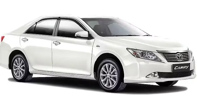 Camry [2012-2015] Rear View Image, Camry [2012-2015] Photos in India ...