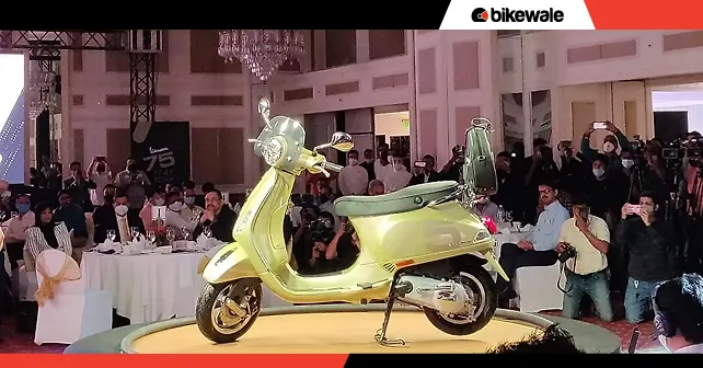 Piaggio launches 75th Anniversary limited edition Vespa models - BikeWale