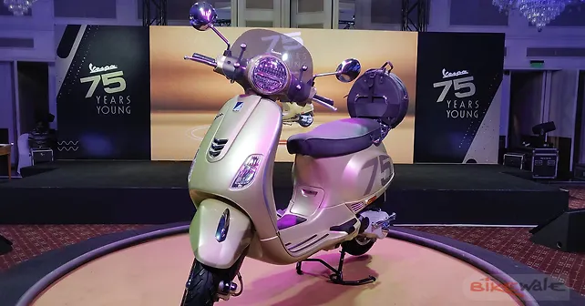New Vespa 75th Edition: Image Gallery - BikeWale