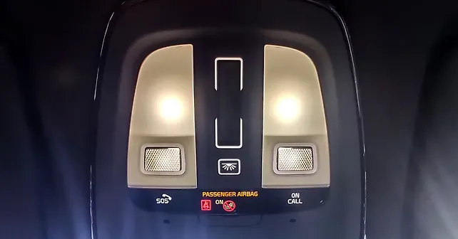 Volvo XC60 [2021-2022] Sunroof - CarWale