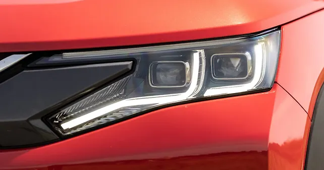 Maruti Brezza Head Light And Tail Lights - CarWale