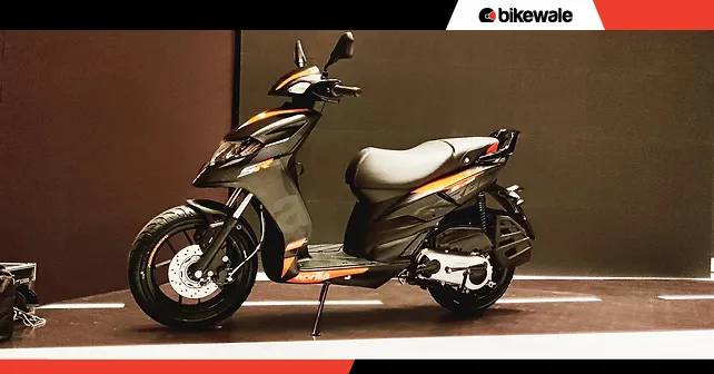 2021 Aprilia SR 160: Image Gallery - BikeWale