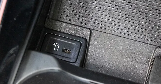 Mercedes-Benz EQB Charging Ports - CarWale
