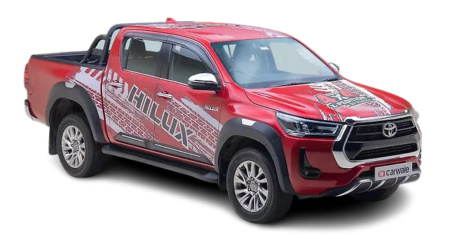 Hilux Right Side View Image, Hilux Photos in India - CarWale