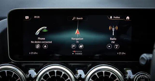 Mercedes-Benz AMG GLA35 Instrument Cluster - CarWale