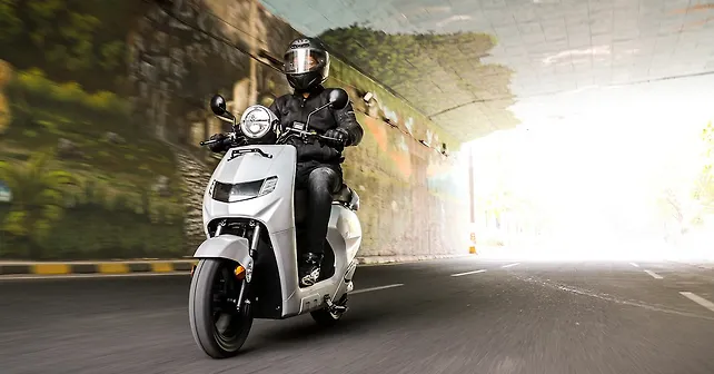 Bounce begins test rides of E1 electric scooter in many cities - BikeWale