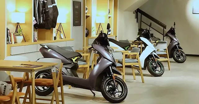 Two new Ather electric scooters in the pipeline - BikeWale