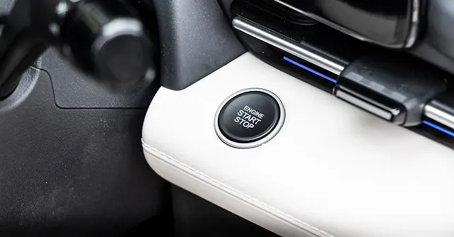 Hyundai Verna Doors And Controls - CarWale