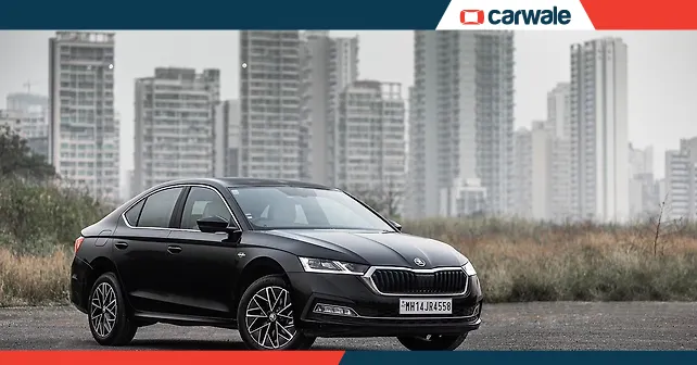 Skoda Octavia crosses new sales milestone in India; delivers 1,01,111 units - CarWale