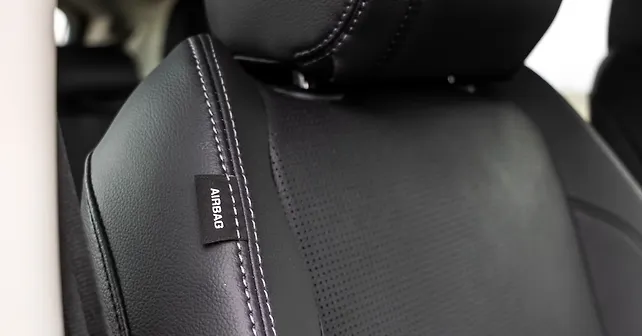 Land Rover Discovery Sport Airbags - CarWale