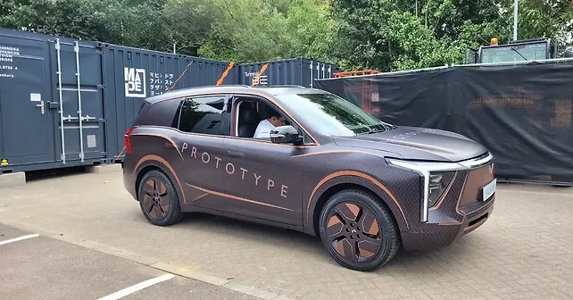 Mahindra XUV.e8 concept revealed - CarWale
