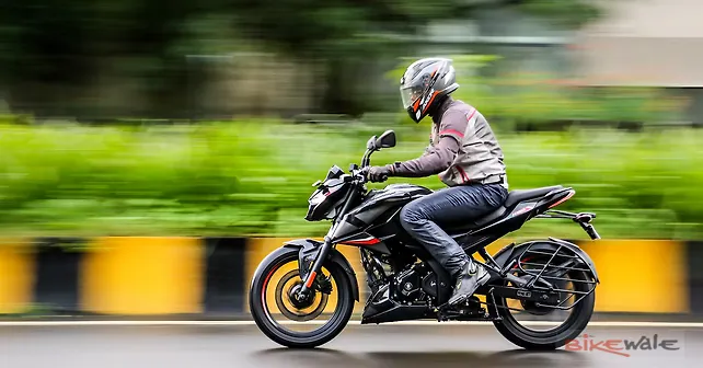 Bajaj Pulsar N160 Review: Pros and Cons - BikeWale