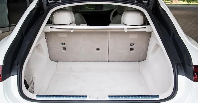 Mercedes-Benz EQS Bootspace - CarWale