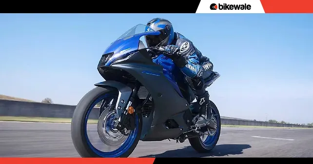 Yamaha R125 unveiled with new updates! - BikeWale