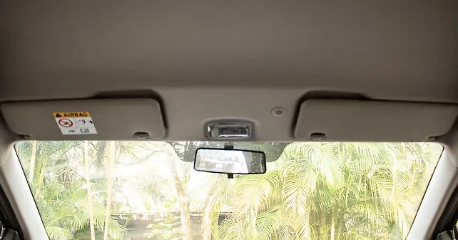 Renault Triber Sunroof - CarWale