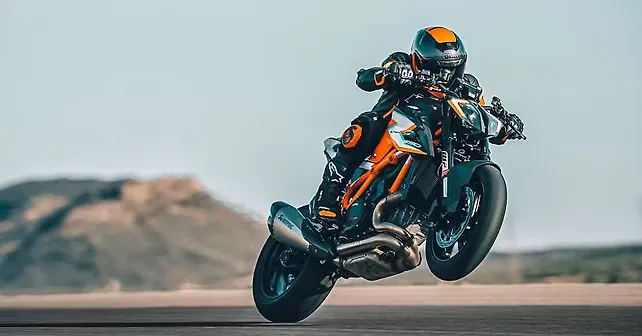 LEAKED! KTM semi-automatic gearbox design patent - BikeWale