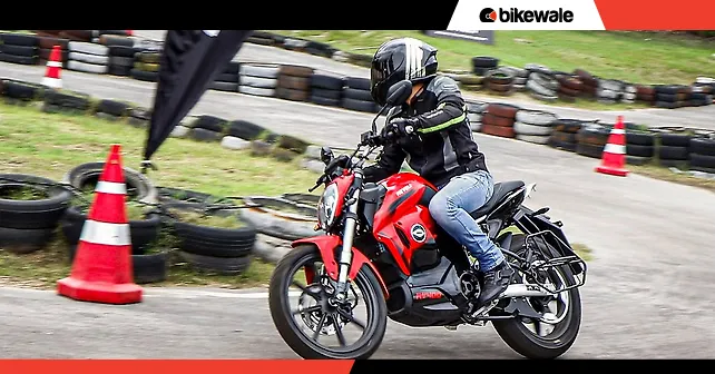 Revolt expands availability of RV 400; inaugurates 15 new dealerships ...