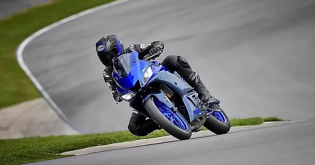 2023 Yamaha R3, MT 03 bookings open in India ahead of launch - BikeWale
