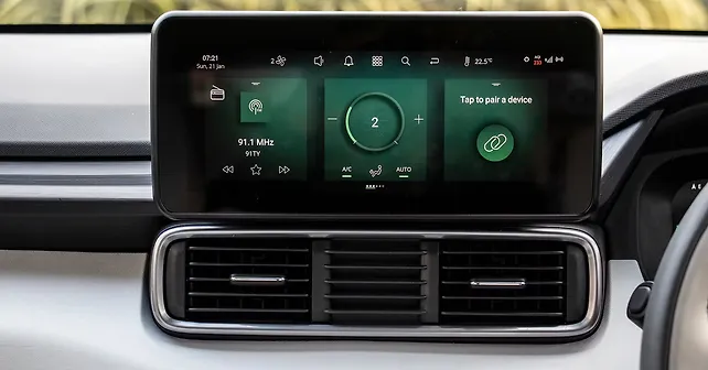 Tata Punch EV Infotainment - CarWale