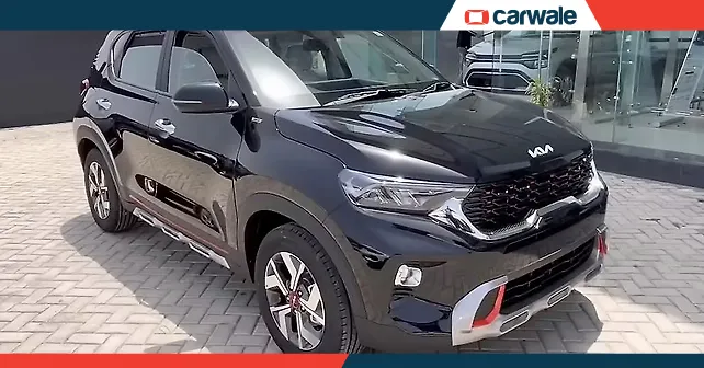 Kia Sonet Aurochs Edition arrives at dealerships across India - CarWale