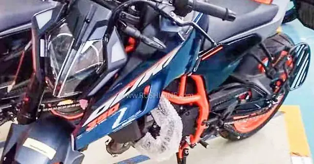 Production-ready KTM 390 Duke spotted in India - BikeWale