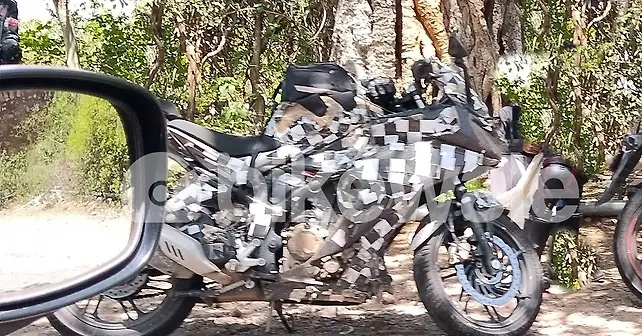 Hero Karizma XMR 210 spotted testing before launch! - BikeWale