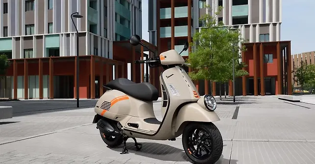 The most powerful Vespa scooter has been unveiled! - BikeWale