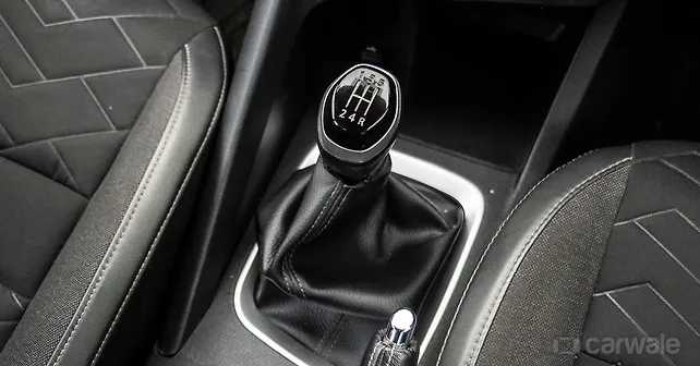 Nissan Magnite [2020-2024] Gear - CarWale