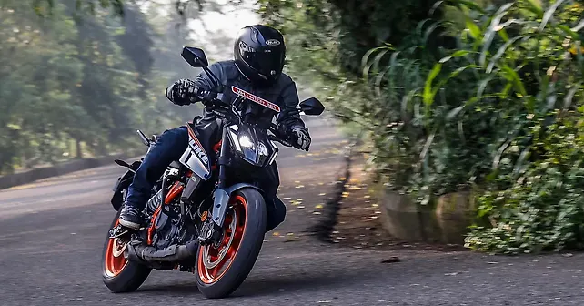 KTM 390 Duke: Fuel efficiency, specifications, prices, and more - BikeWale