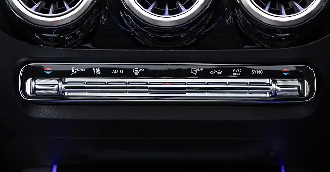 Mercedes-Benz GLA AC - CarWale