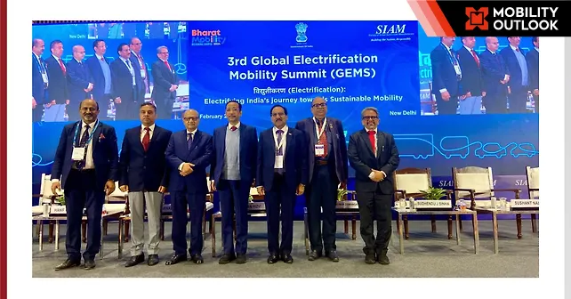 infographics0.jpeg?isig=1&art=8&q=80