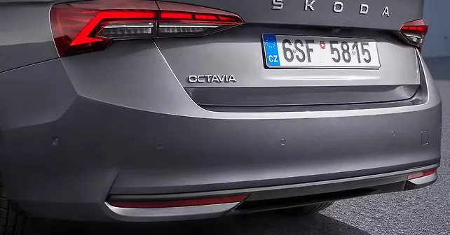 Skoda Octavia Facelift Bootspace - CarWale