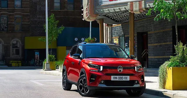 eC3 Facelift Front View Image, eC3 Facelift Photos in India - CarWale