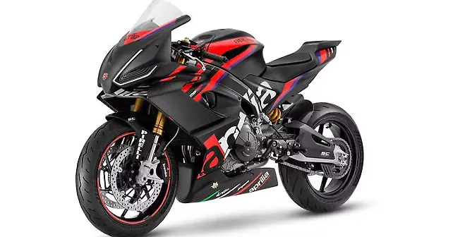 Aprilia unveils the super exclusive RS 660 Trofeo variant - BikeWale