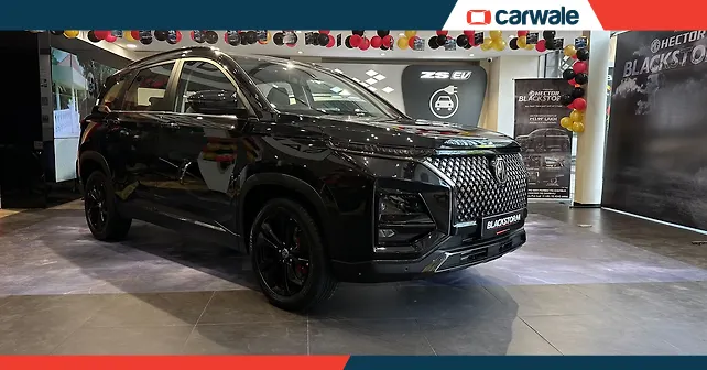 MG Hector BlackStorm starts reaching dealerships post-launch - CarWale