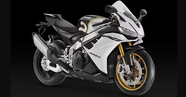 2024 Aprilia RSV4 Factory launched in India! - BikeWale