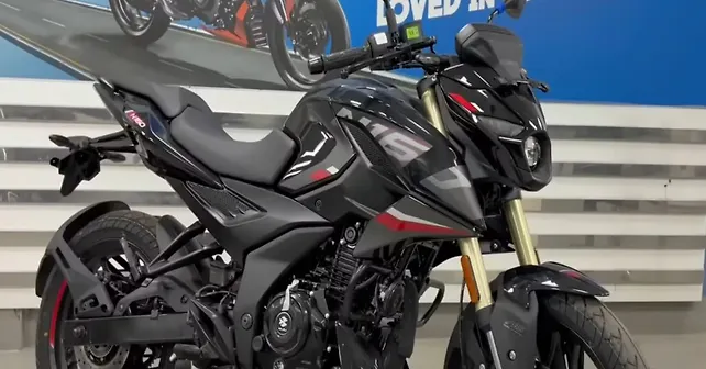 Updated Bajaj Pulsar N160 arrives in dealerships - BikeWale