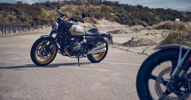 BMW R 12 - Image gallery - BikeWale