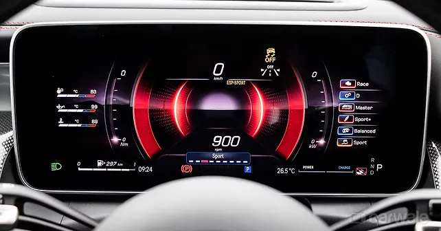Mercedes-Benz AMG GLC43 Coupe Instrument Cluster - CarWale