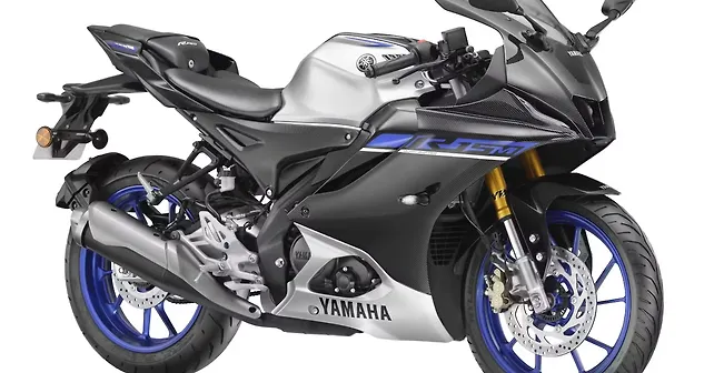 Yamaha R15M Carbon Fibre Pattern launched at Rs 2.08 lakh - BikeWale