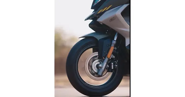 Hero Xoom 160 teased: Official unveil today - BikeWale