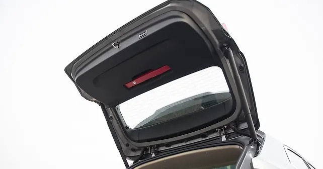 BMW iX1 LWB Bootspace - CarWale