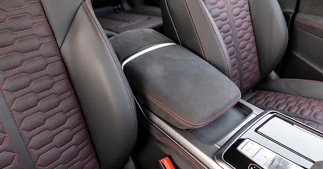 Audi RS Q8 Performance Seats - CarWale