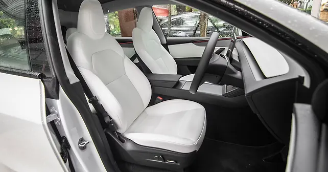 Tesla Model Y Seats - CarWale
