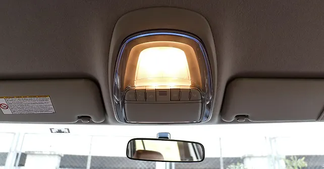 Toyota Innova Crysta [2020-2023] Sunroof - CarWale