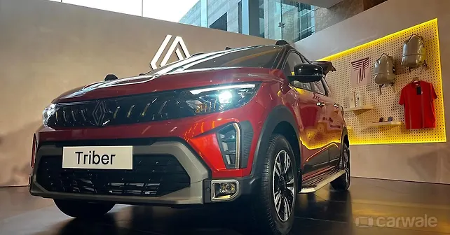 Renault Triber Head Light And Tail Lights - CarWale