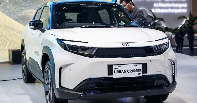 Urban Cruiser EV Dashboard Image, Urban Cruiser EV Photos in India ...